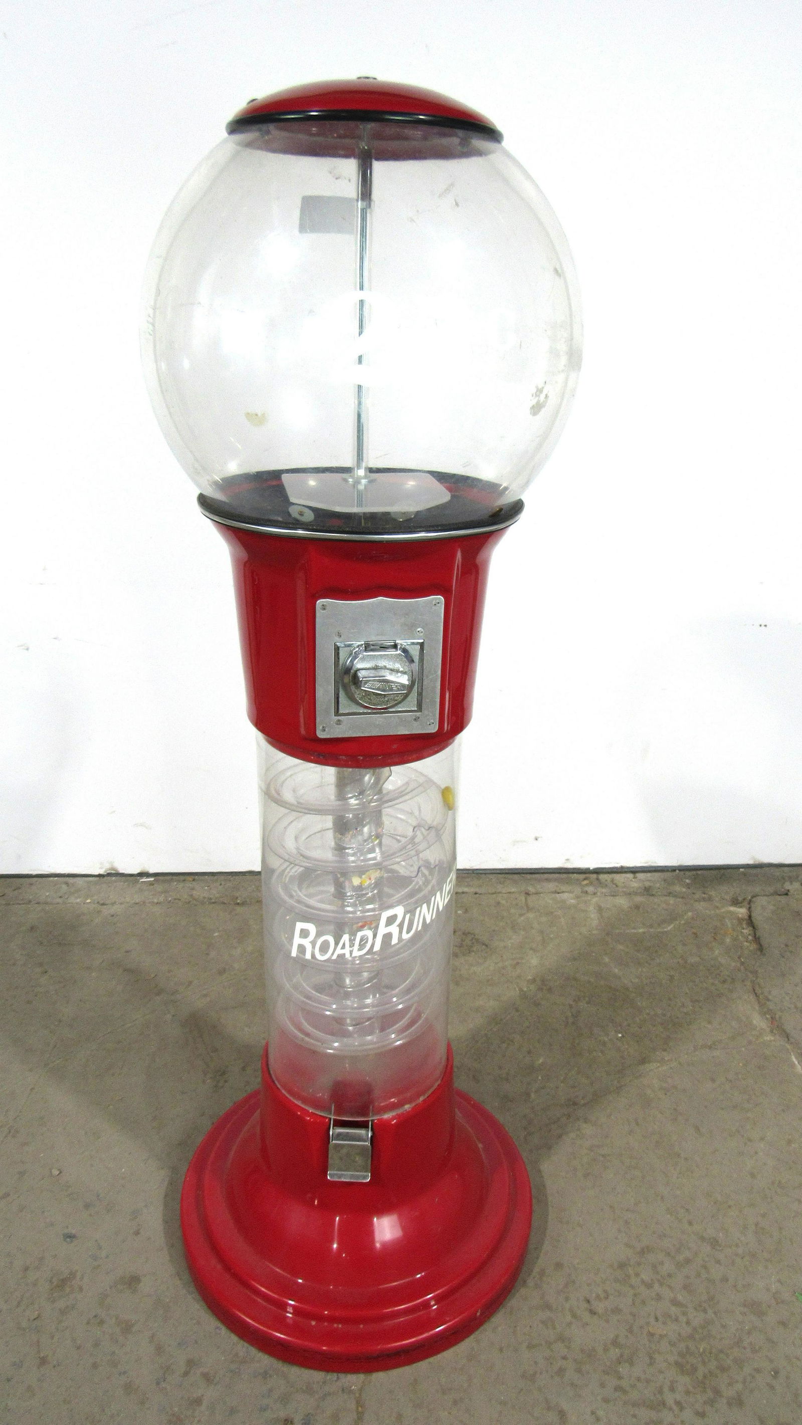 Large Beaver Road Runner Gumball Vending Machine