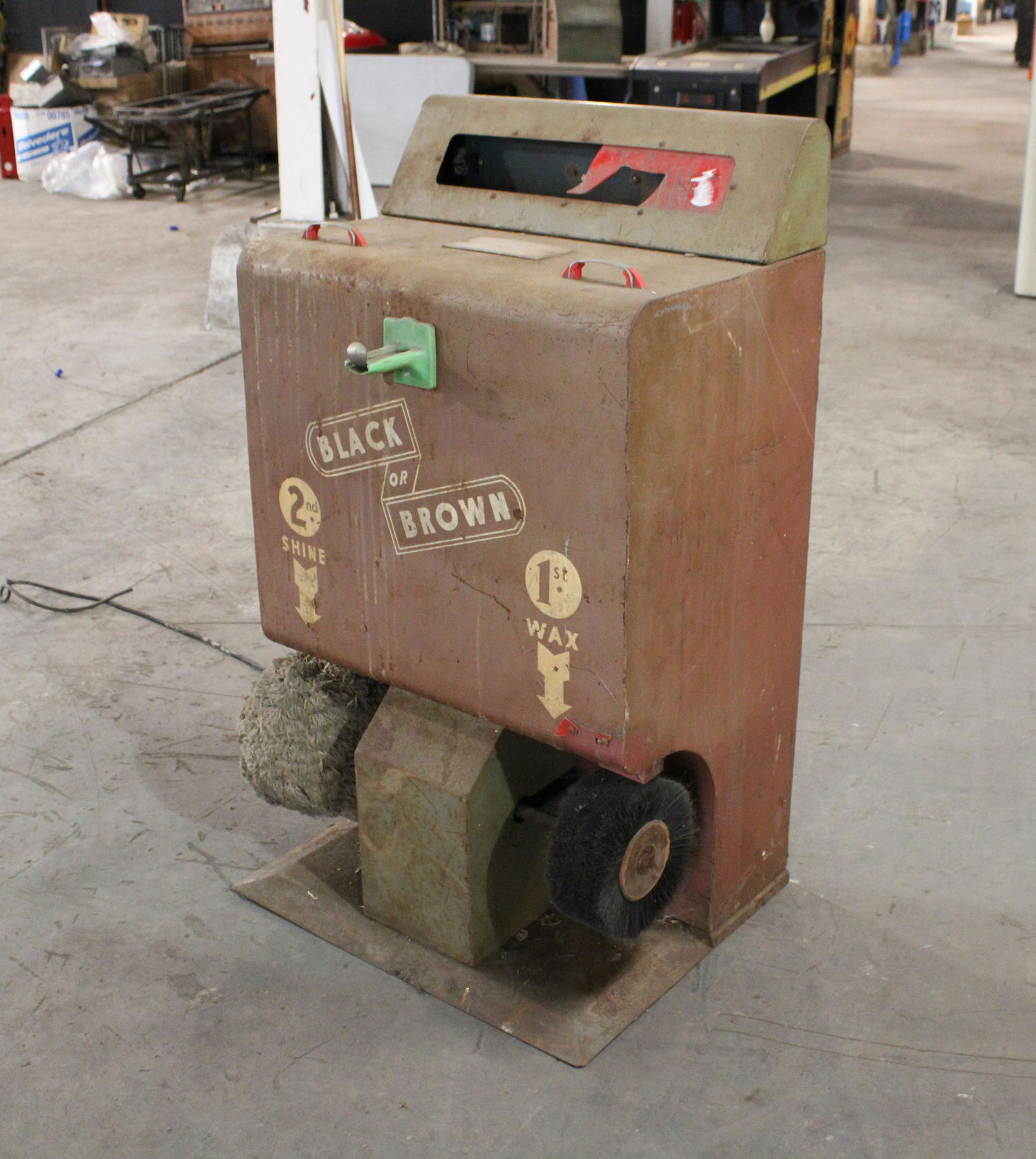 Uneeda Coin Operated Shoe Shine Machine