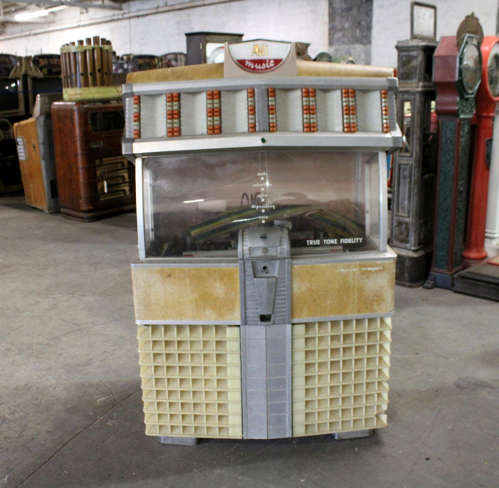 Ami E 120 Coin Operated Jukebox