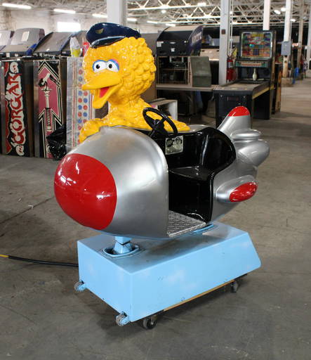 Sesame Street Big Bird Kiddie Ride