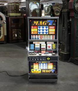 Igt Mag 7 Coin Operated Slot Machine