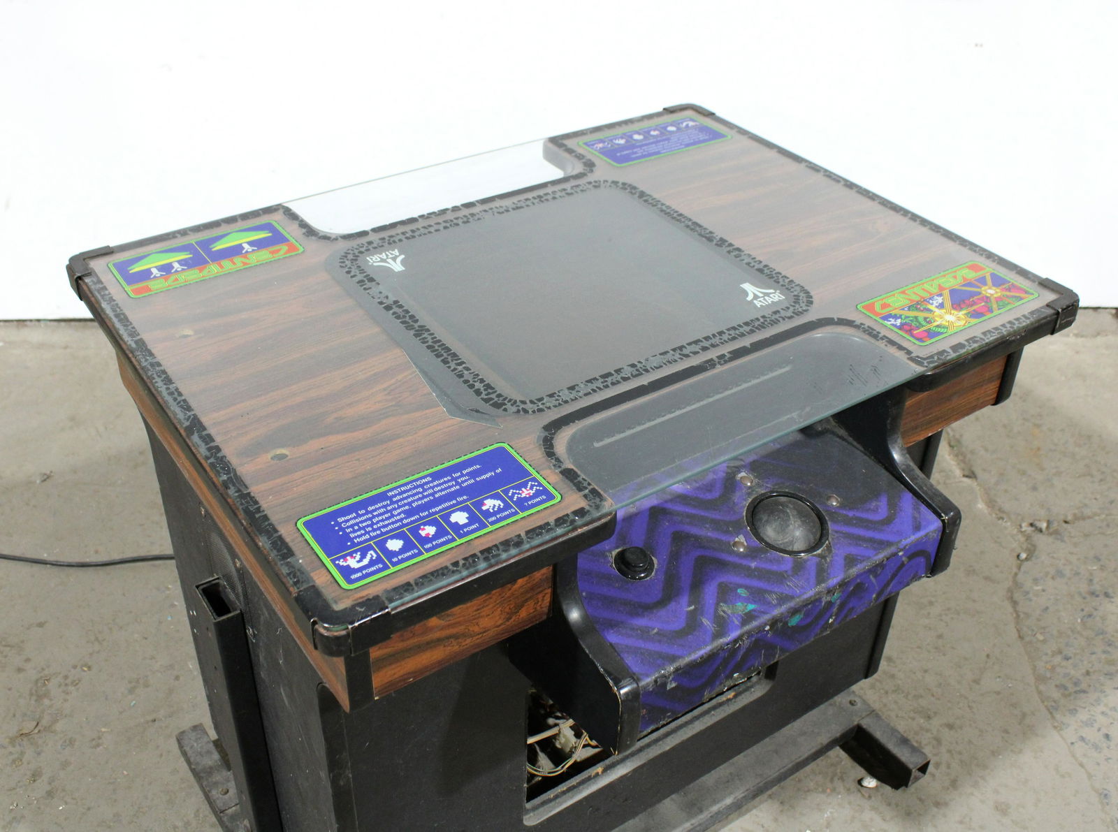 For Auction: Atari Centipede Cocktail Arcade Game (#0097) on May 27 ...