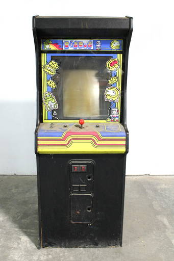 Atari Dig Dug Arcade Game, Irish Version