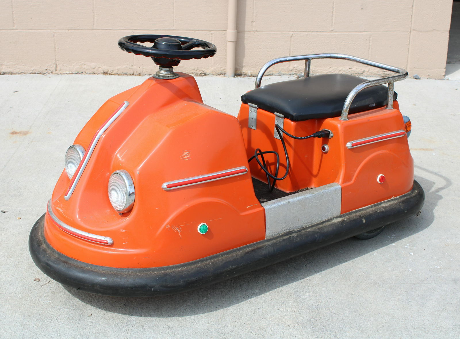 Coin Operated Child's Bumper Car (#0045) on Jul 07, 2022 | Jaybird ...