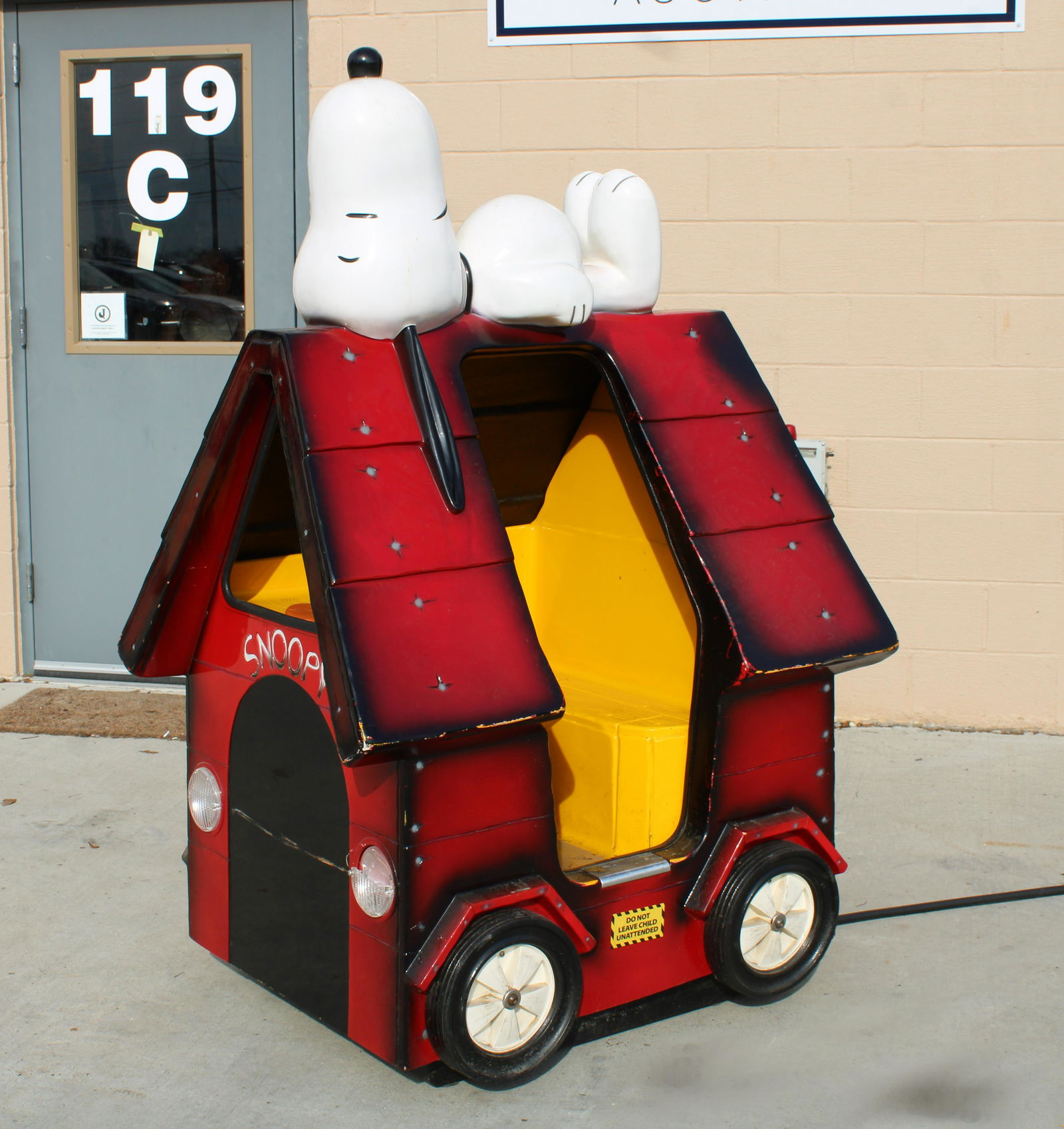 Snoopy Coin Op Kiddie Ride