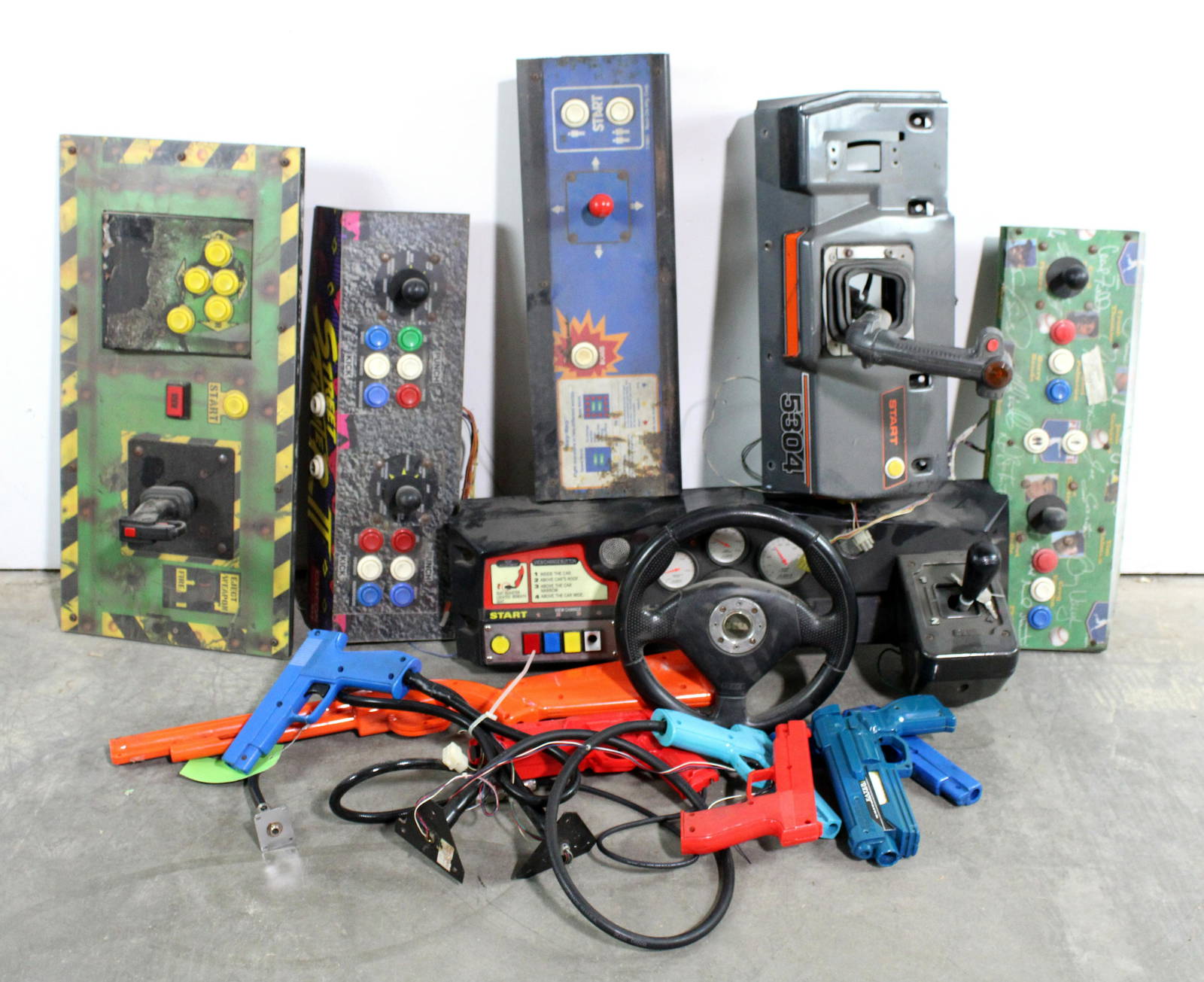 Assorted Arcade Control Panels And Guns Incl. Rockola Warp Warp Auction