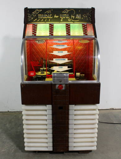 Ami Model D Coin Operated Jukebox