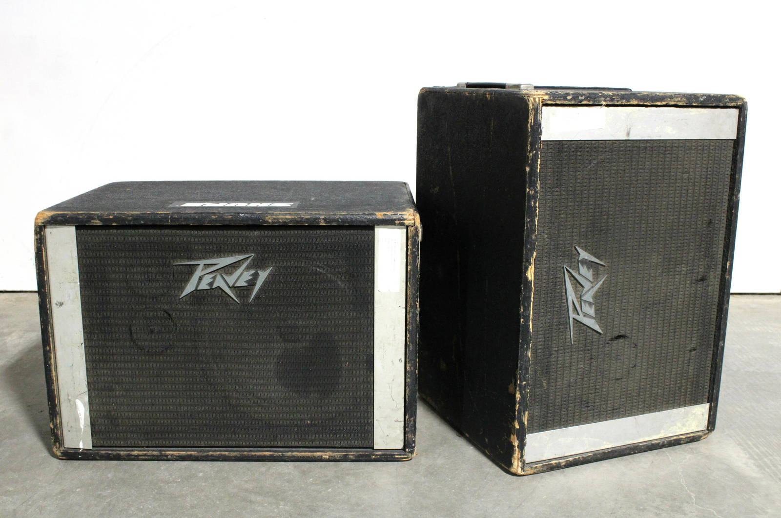 Pair Of Peavey 112ts Slanted Monitor Enclosures Auction