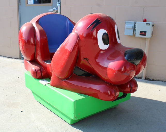 Jolly Roger Clifford The Big Red Dog Coin Operated Kiddie Ride