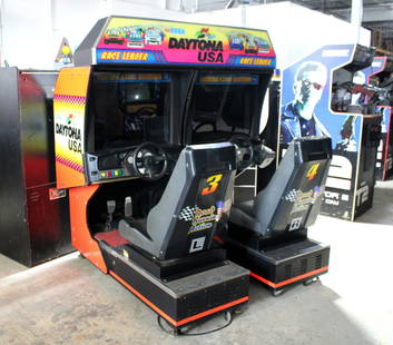 Namco Dead Heat Sit Down Racing Arcade Game