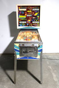 1975 Gottlieb's Fast Draw Pinball Machine