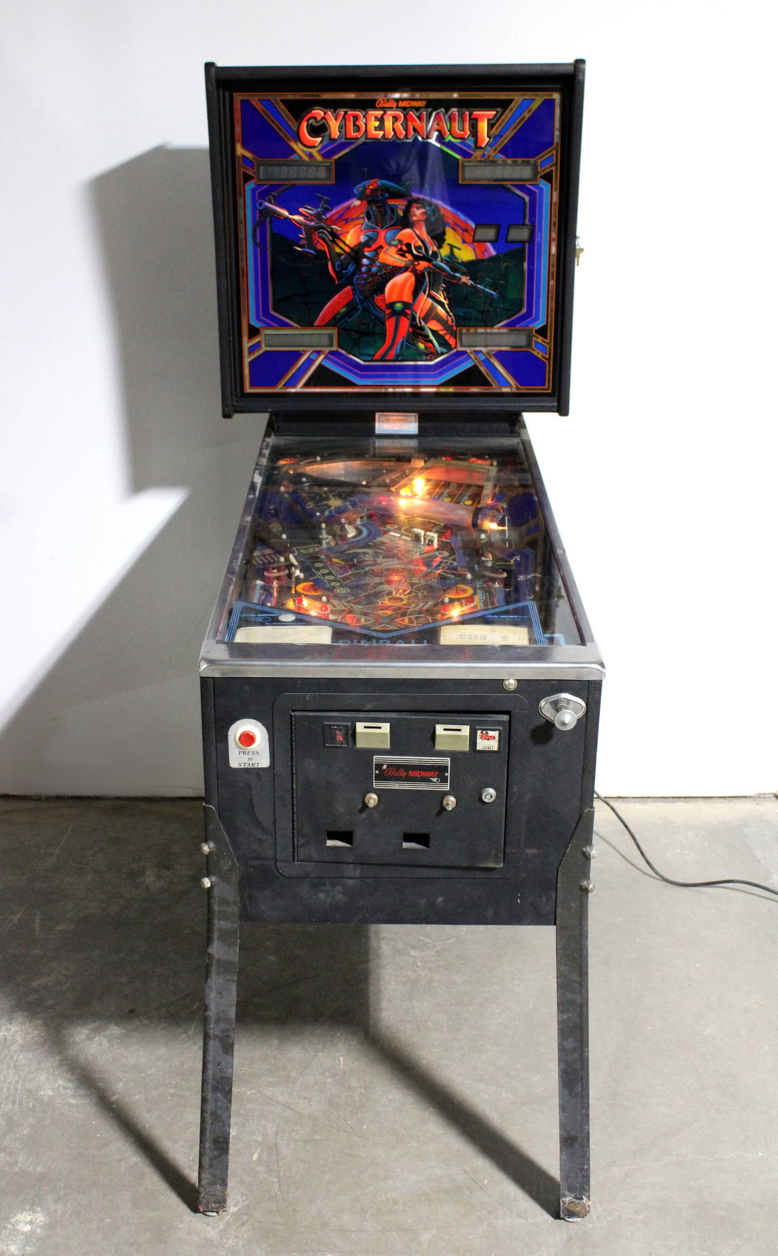 Midway Cybernaut Pinball Machine Auction