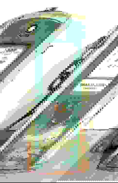 Bennett Gas Pump Auction