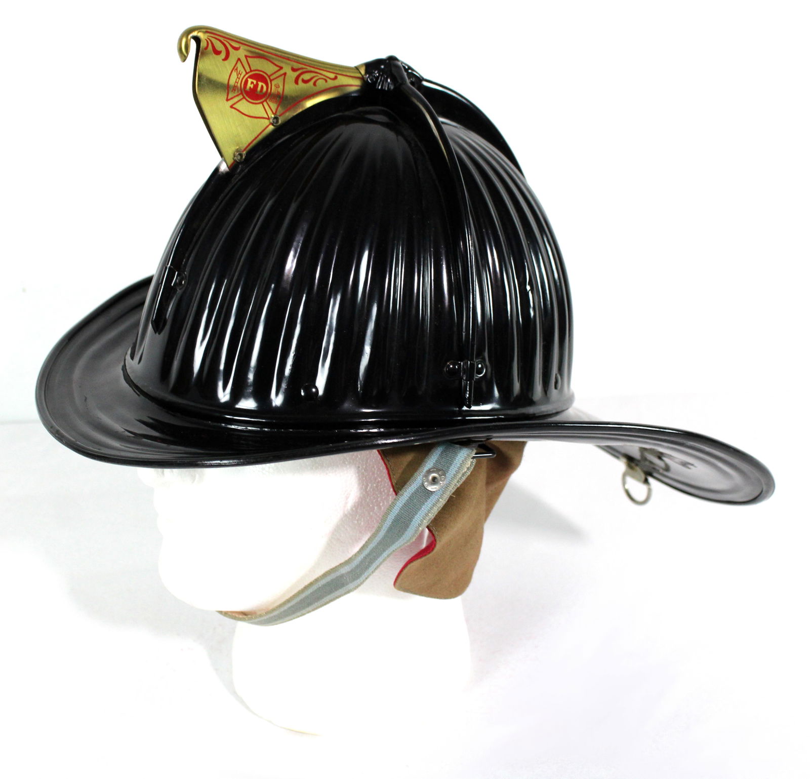 Cairns & Brother 350 Aluminum Fireman Helmet