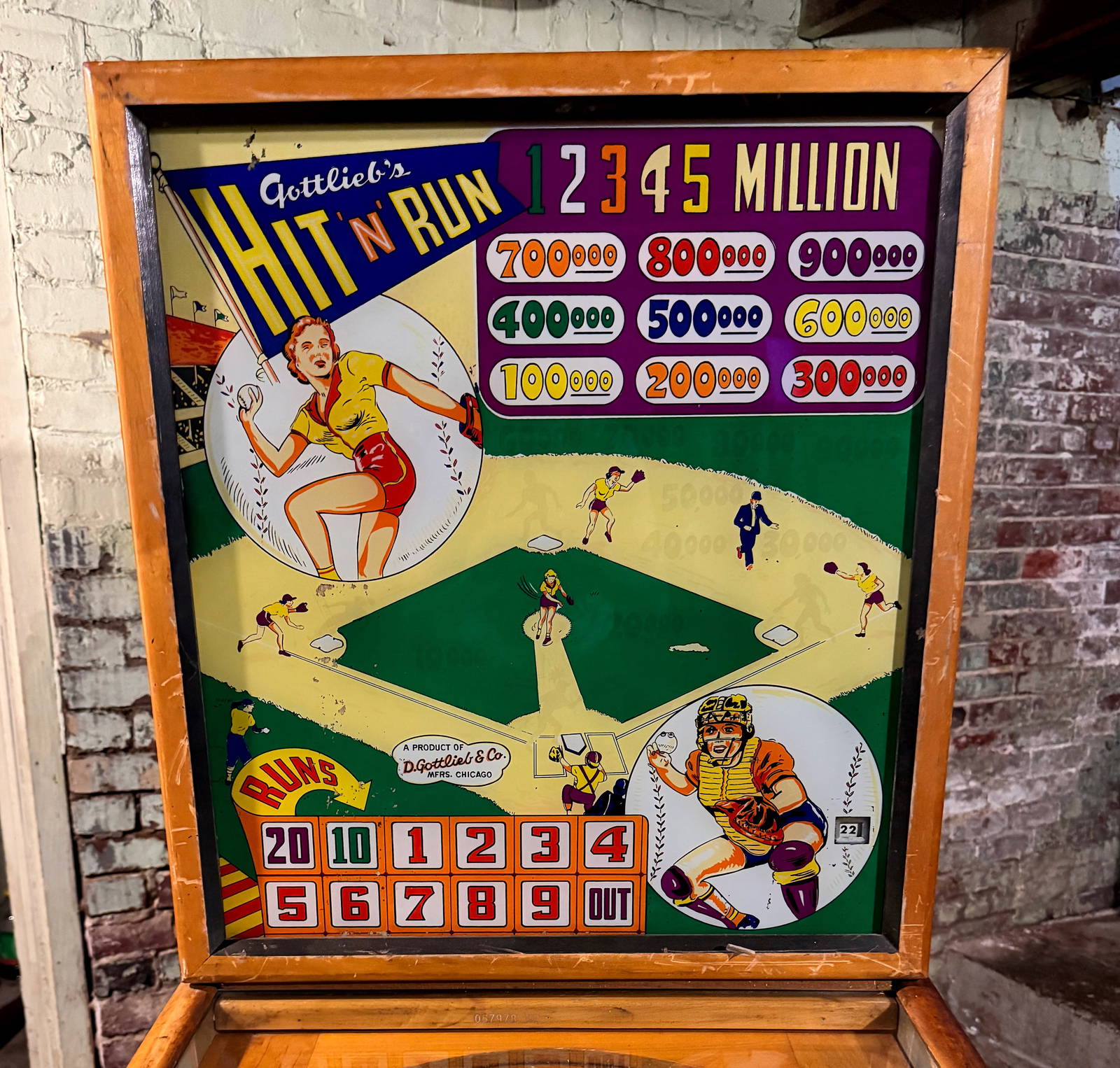 Gottlieb Hit 'n' Run Woodrail Pinball Machine, 1952 Auction
