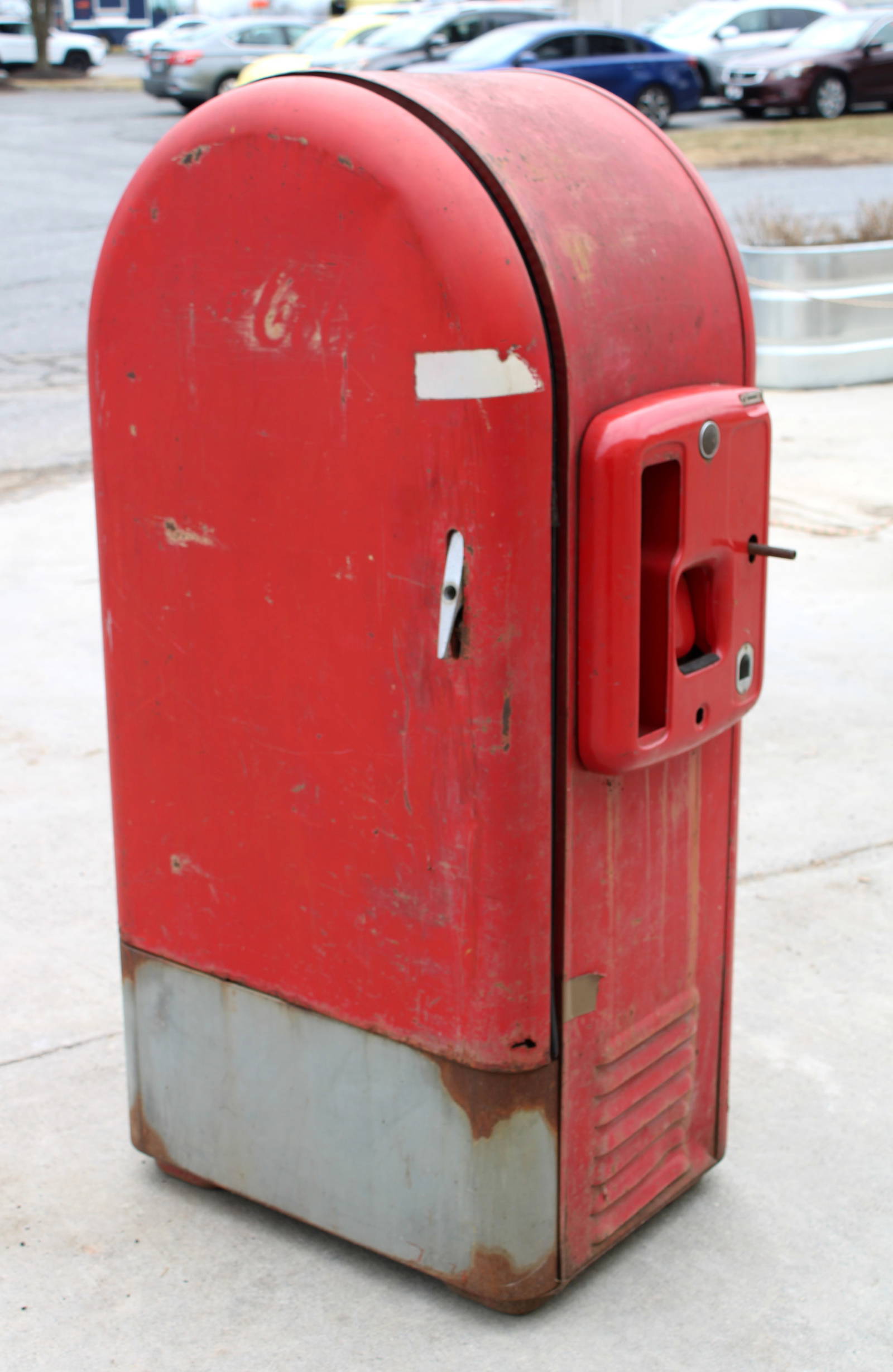 Jacobs Coca Cola Vending Machine Auction