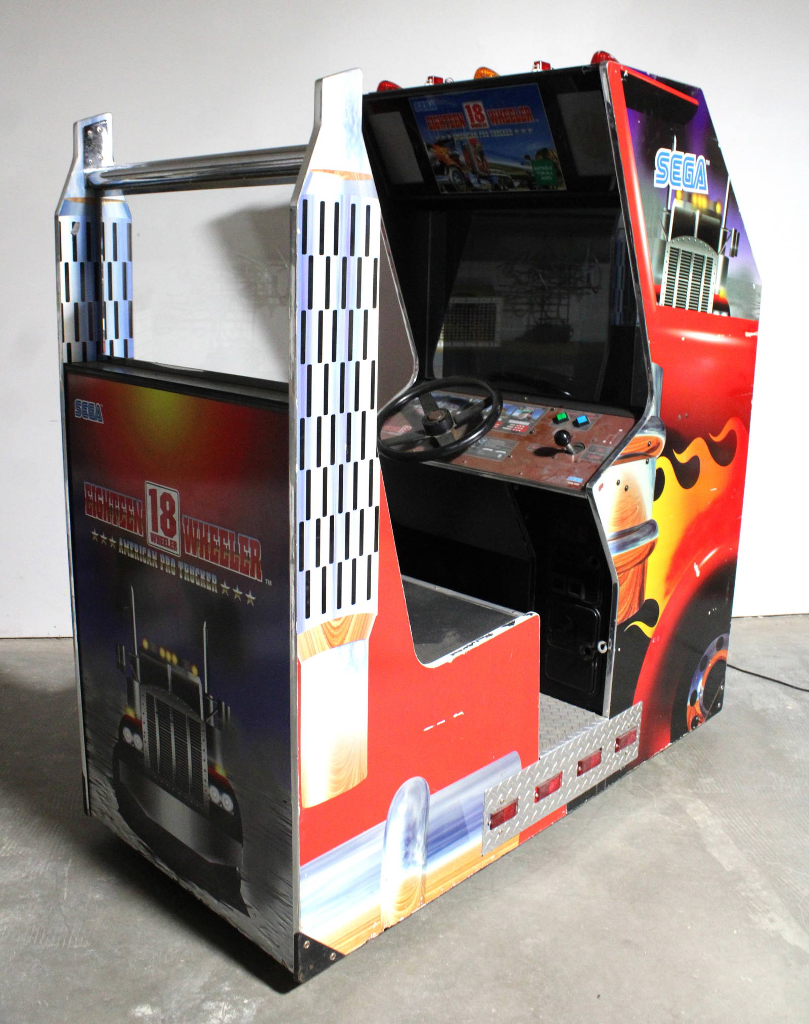 Sega 18 Wheeler Sit Down Racing Arcade Game Auction