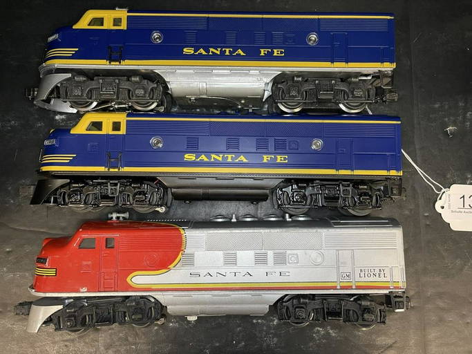 3 Lionel Santa Fe Engines - Mar 05, 2022 | Schultz Auctioneers in NY
