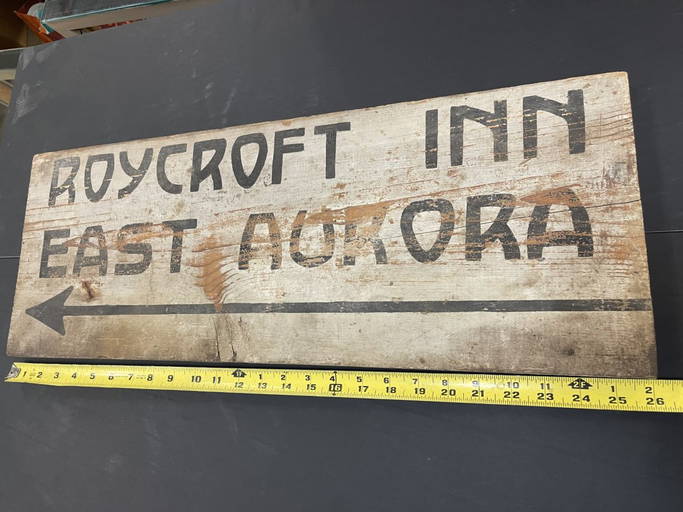 Roycroft Inn Sign (#0423B) on Jun 16, 2022 | Schultz Auctioneers in NY