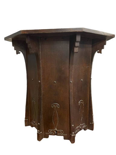 Small Charles Rohlfs Octagonal Table - Nov 25, 2022 | Schultz ...