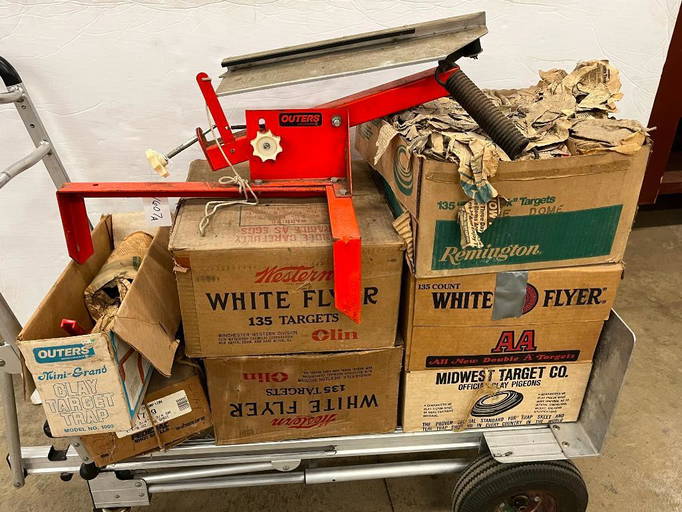 Skeet Shooting Lot, Handheld And Outers Throwers Etc