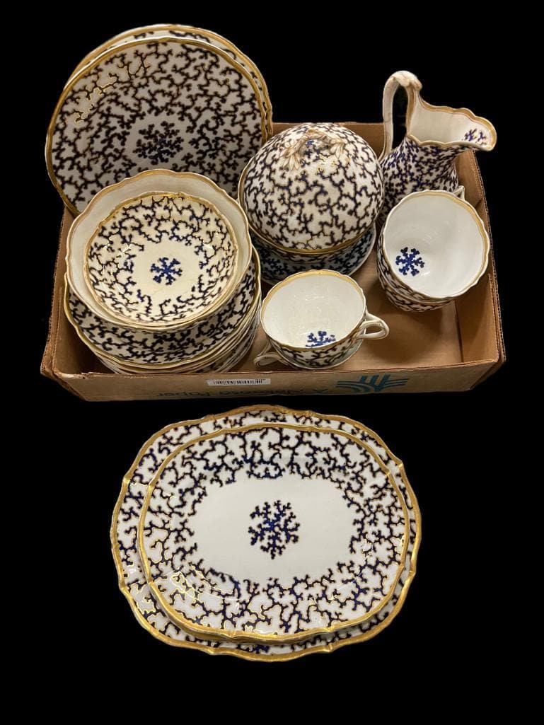 Coalport Plates & More Auction