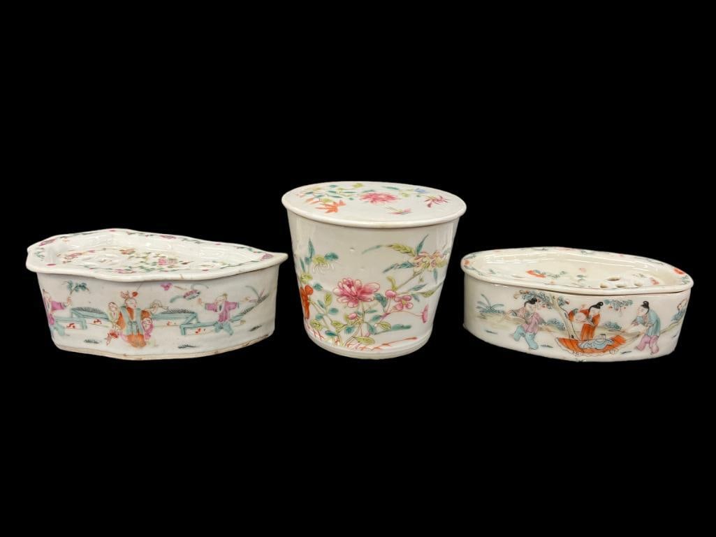 Chinese Porcelain Lot Incl. Early Leaf Shape Box & More Auction
