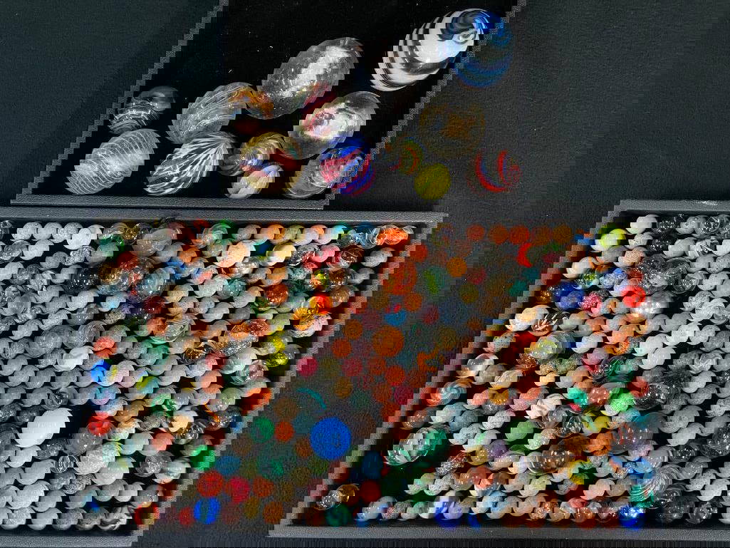 Mixed Lot Of Vintage Marbles Auction