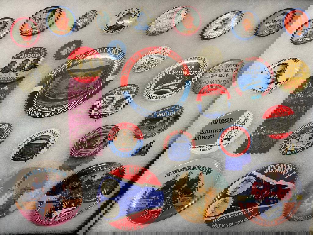 Vintage Group Of Nasa Mission Buttons And More Auction