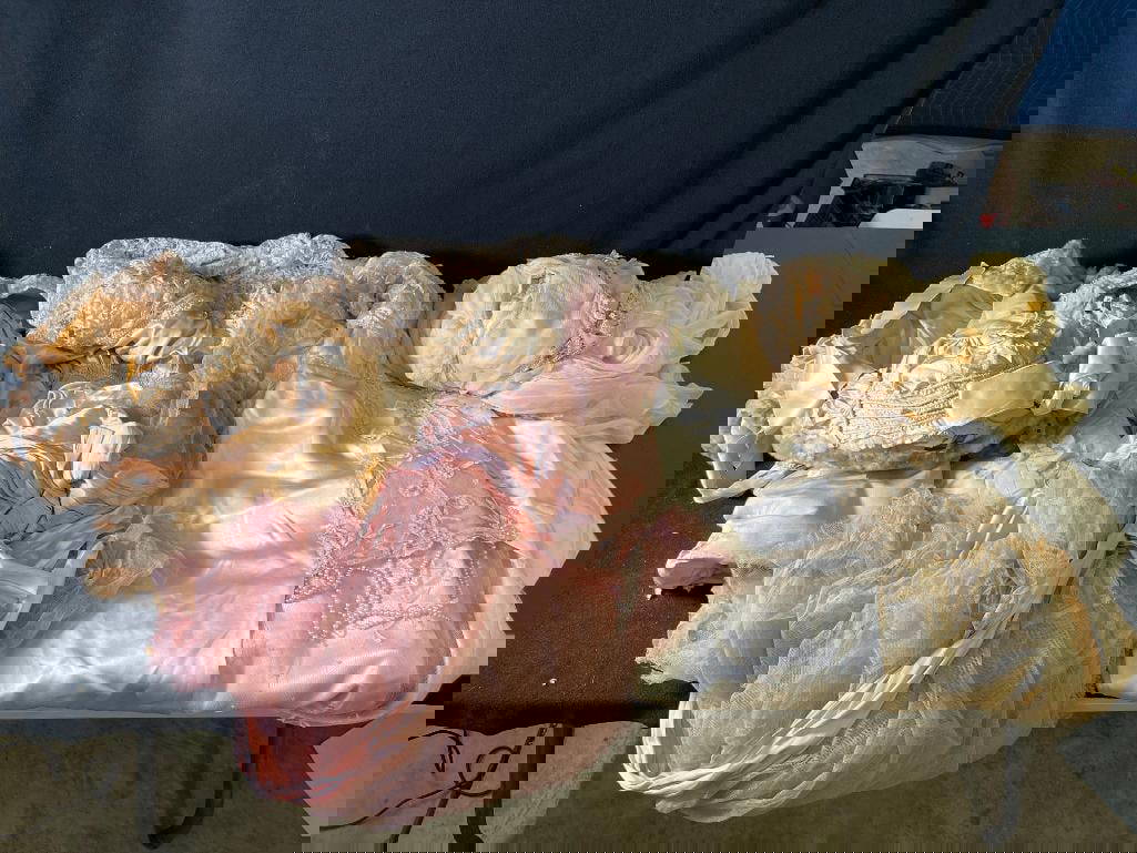 4 Vintage Dresses Auction