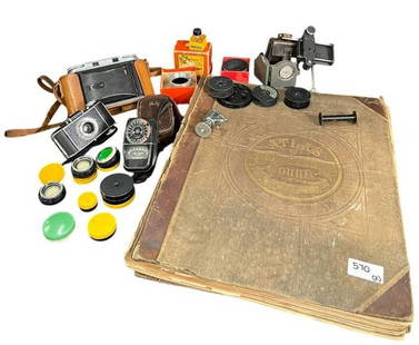 Antique & Vintage Cameras for Sale in Online Auctions