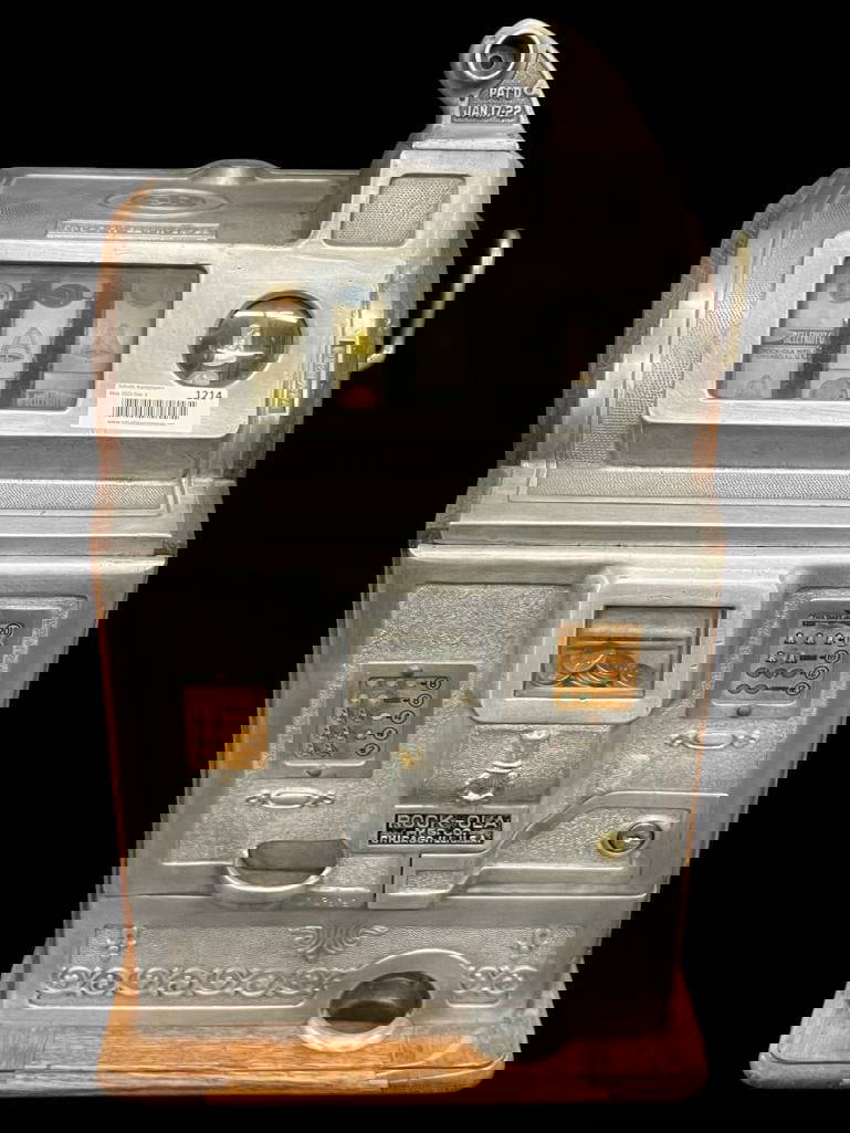 Rock Ola Mfg. Co. 5 Cent Slot Machine Auction