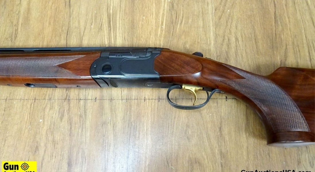 Beretta 682 Super Sport 12 Ga. Over-under Stunning Shotgun. Excellent ...