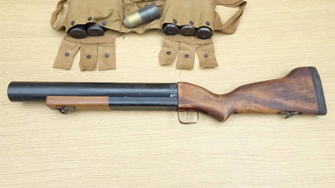 Replica M79 Grenade Launcher W/ Dummy Grenade Auction