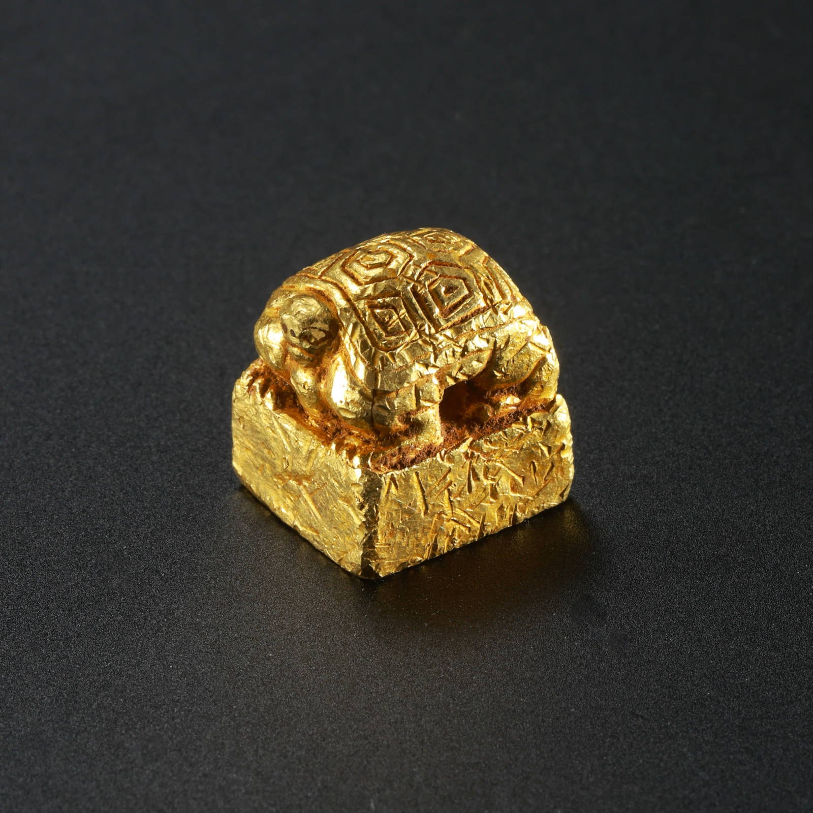 Chinese Han Dynasty Pure Golden Turtle Seal Auction