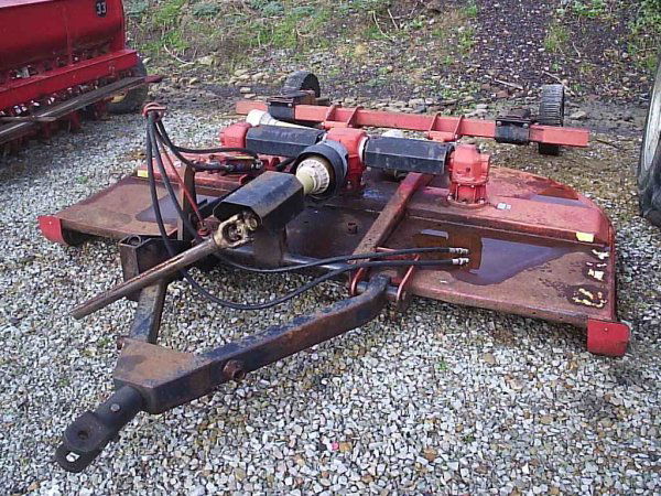 10: BUSH HOG 3108 9' PULL TYPE BRUSH HOG MOWER