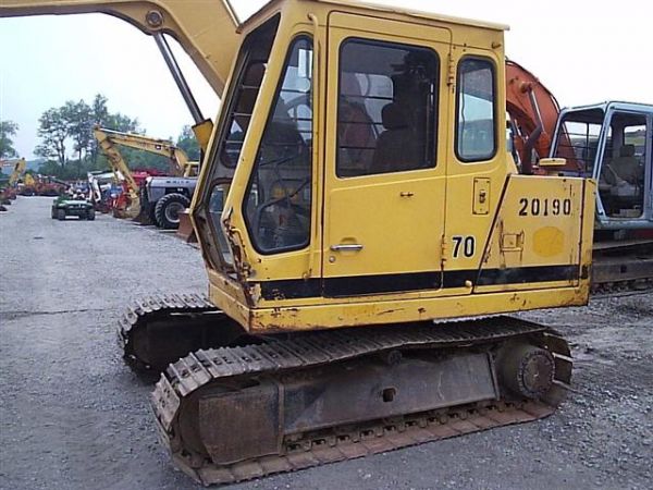 124: JOHN DEERE 70 EXCAVATOR W/CAB - Jun 07, 2007 | Quarrick Equipment ...