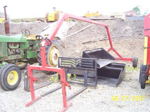 Pequea 920 Double Rake Hitch W/hydraulic Swing