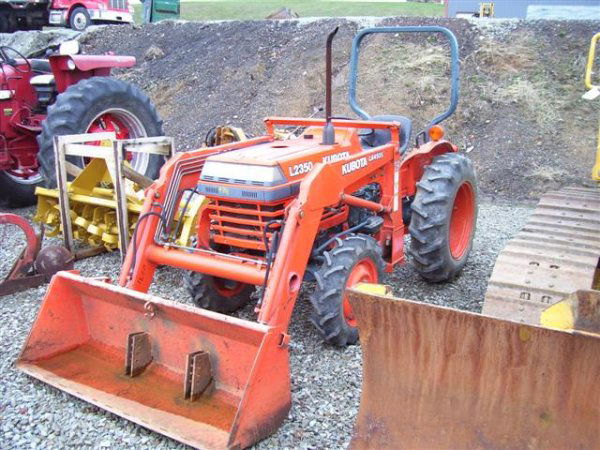 26: NICE KUBOTA L2350 4WD COMPACT TRACTOR W/LOADER 283 - Apr 03, 2008 ...
