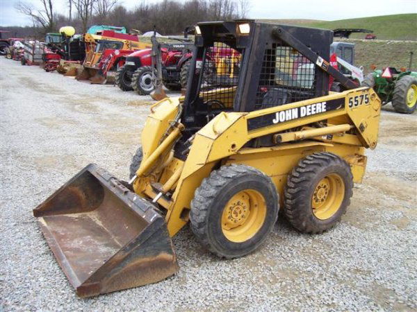 John Deere 5525 Skid Steer Loader