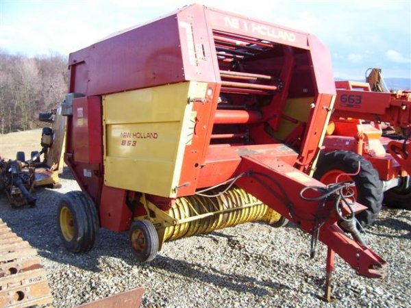 New Holland 630 4X4 Round Baler - Sep 14, 2007 | Bryan's Farm ...