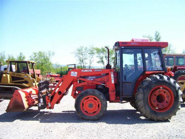 Kubota M5400 4wd Tractor W/loader/cab/air