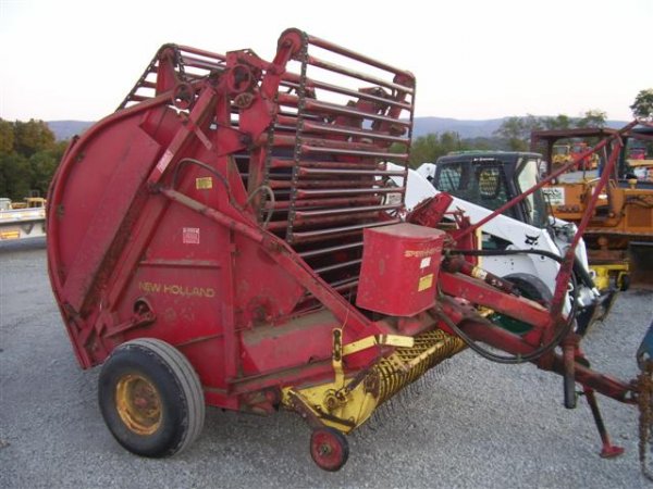 New Holland 630 4X4 Round Baler - Sep 14, 2007 | Bryan's Farm ...