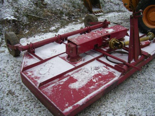 International 10ft Pull Type Rotary Brush Hog Mower