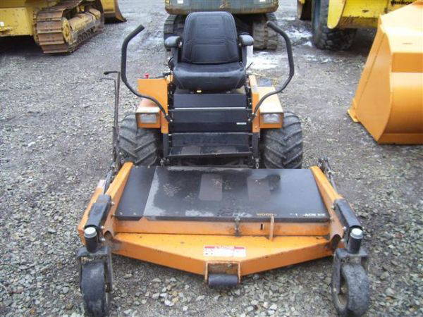 Woods 6215 Mow'n' Machine Zeroturn Mower Diesel