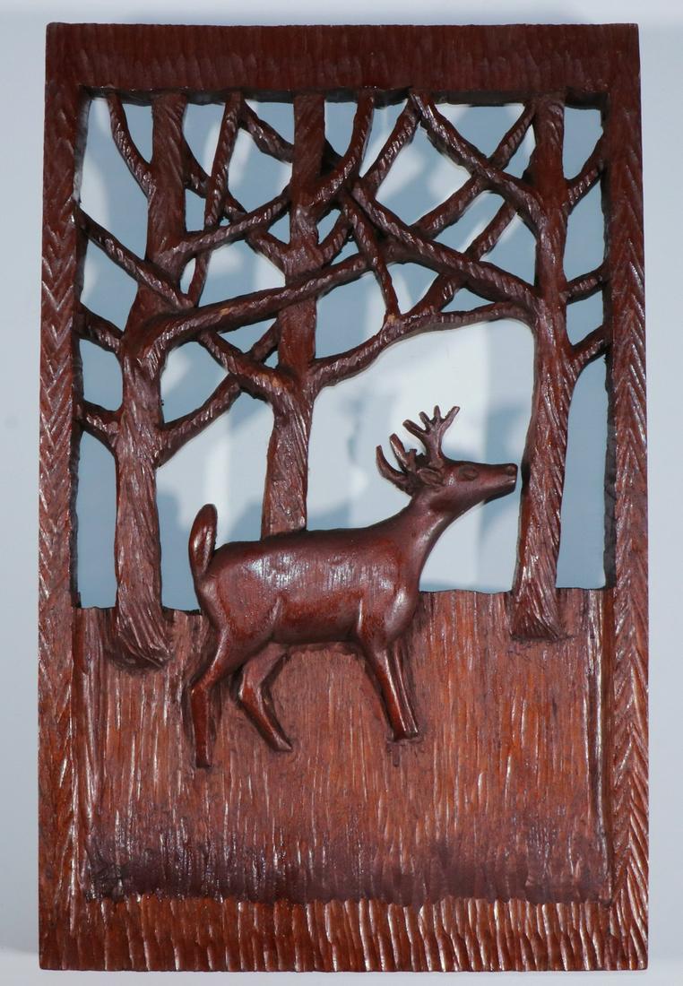 CARVED DEER PLAQUE - May 07, 2020 | Vintage Accents Auctions in ME