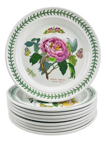 Gothic Dinner Plates for Sale at Auction