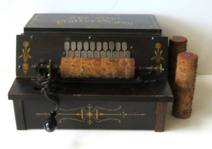 Table top hand crank organ stenciled “The Gem Roller - Aug 26, 2017 ...
