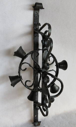 Cast Iron Wheel Form Rotating Bell Ringer, For Country