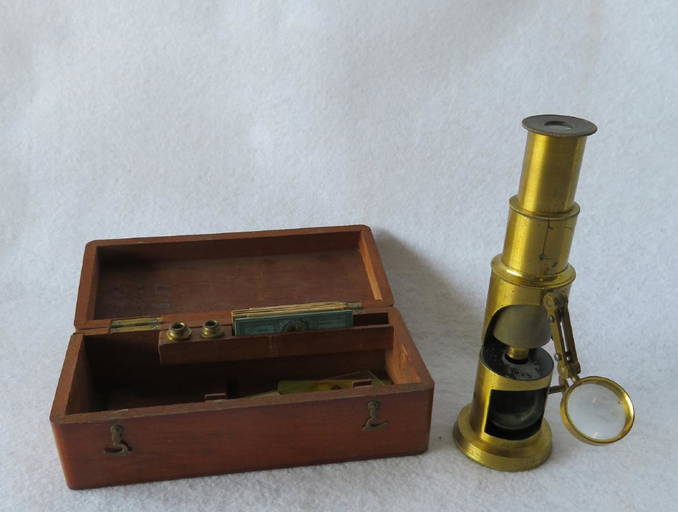Small French 19th Century Brass Traveler's Microscope